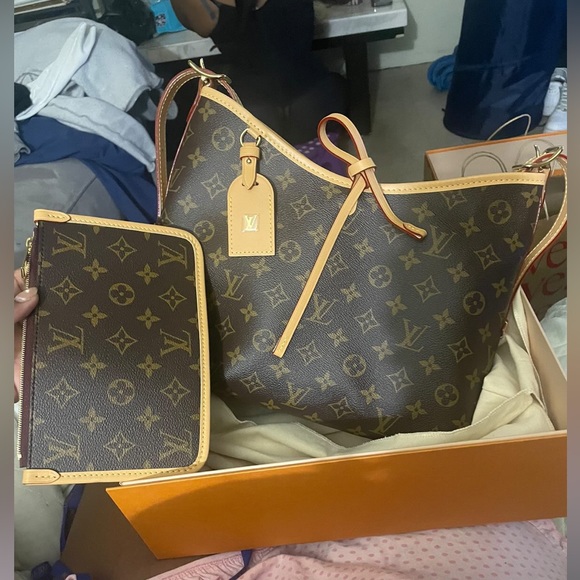 Louis Vuitton | Bags | Copy Authentic Never Used Louis Vuitton Carryall ...